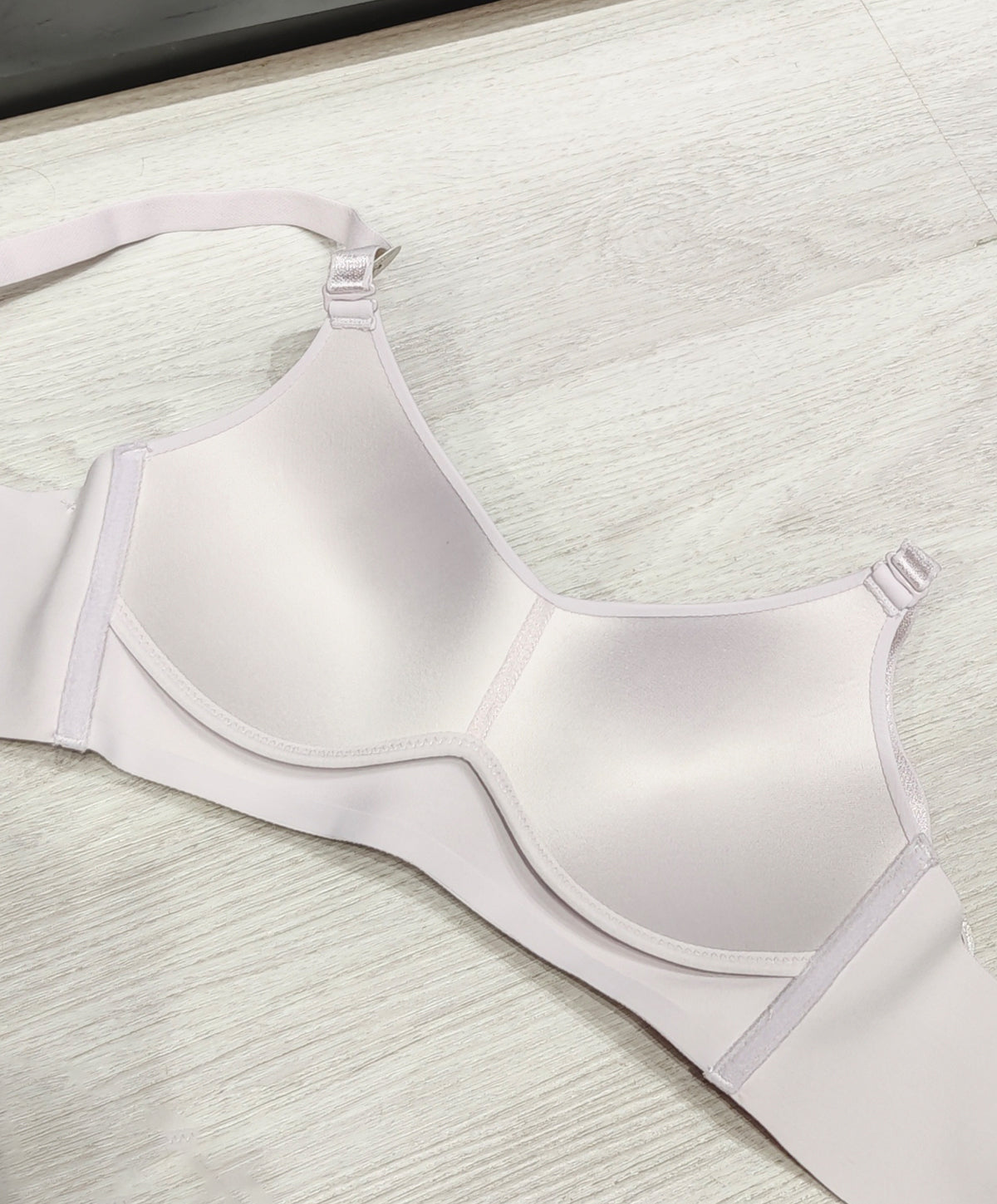 Libre Bralette with Back Hook – Pierre Cardin Lingerie