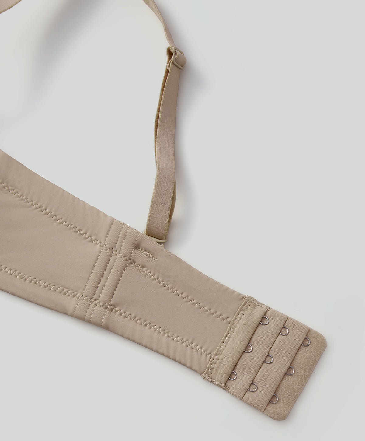 Collagen Smooth Strapless Bra - Pierre Cardin Lingerie